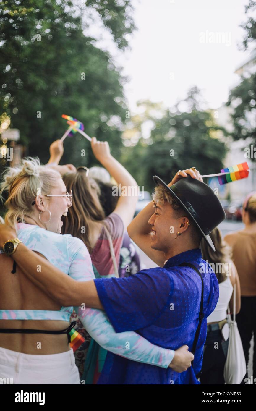 Gay men at parade hi-res stock photography and images - Alamy
