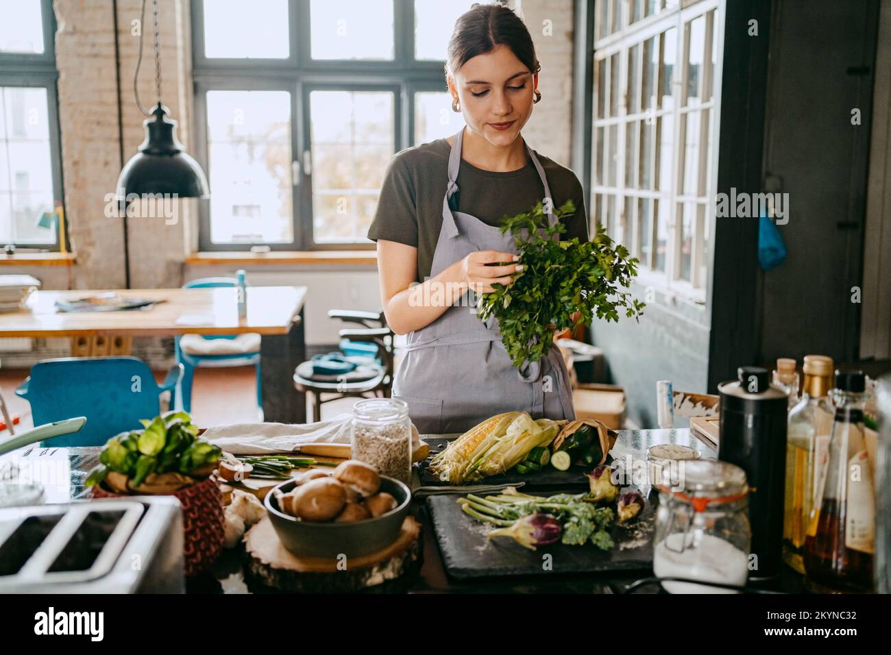 Influencer cook hi-res stock photography and images - Alamy