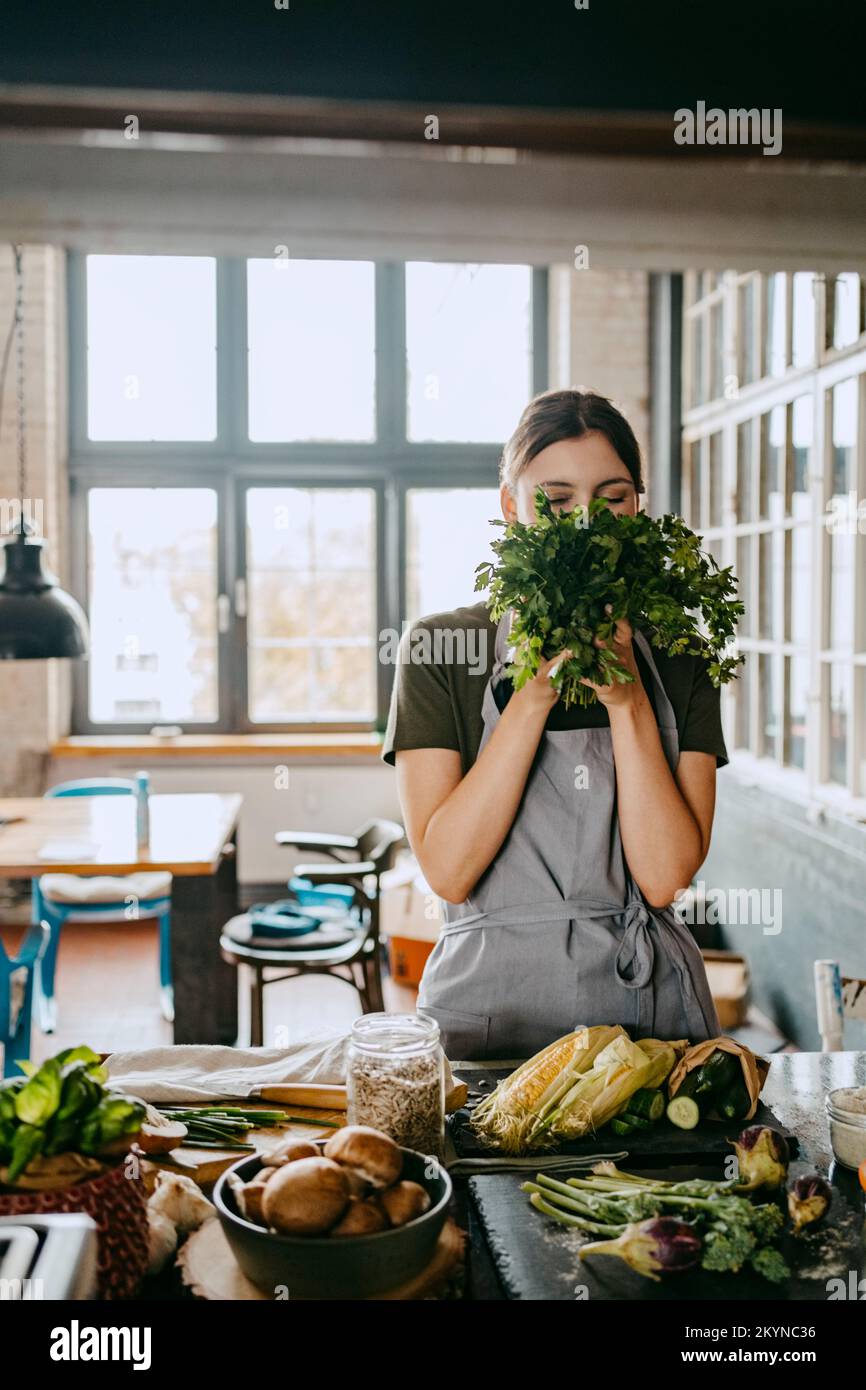 Kitchen person smelling hi-res stock photography and images - Alamy