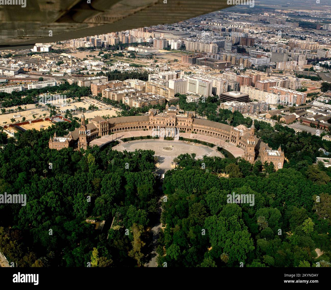 Parque aerea hi-res stock photography and images - Alamy