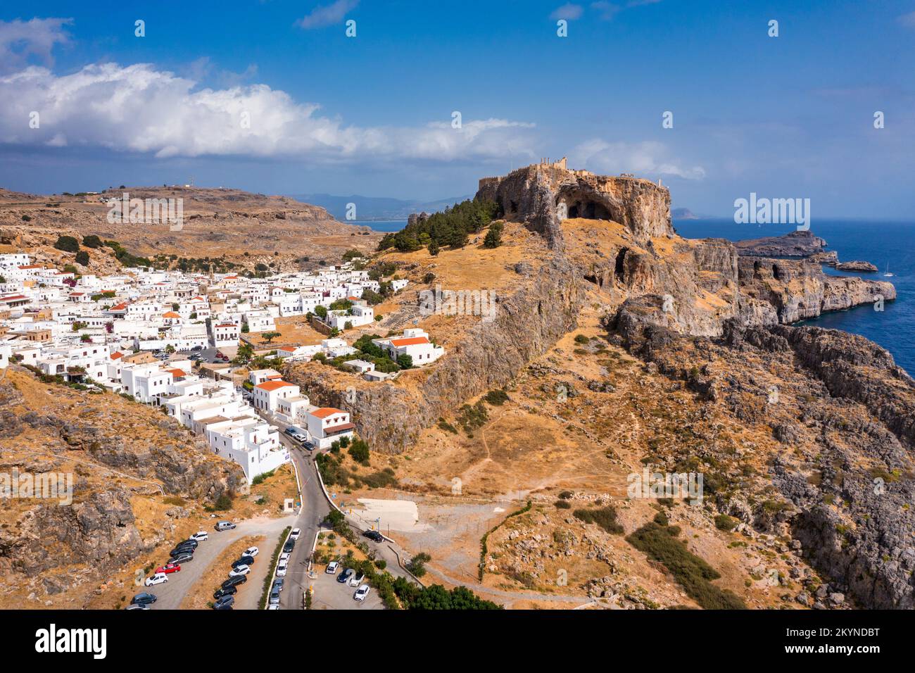 Lindos small whitewashed village and the Acropolis, scenery of Rhodos ...