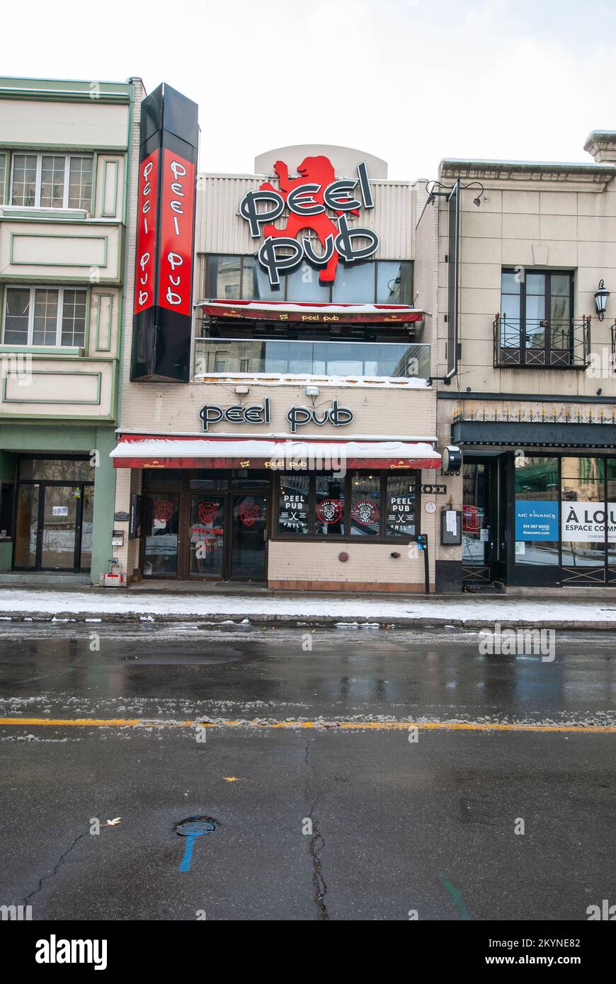 Peel Pub in Montreal, Quebec, Canada Stock Photo - Alamy