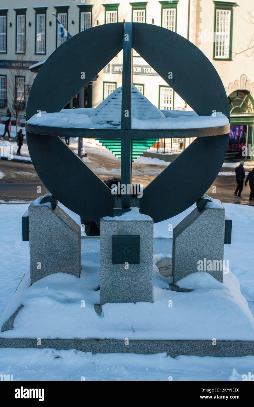 The UNESCO Monument commemorating the historic district of Quebec in ...