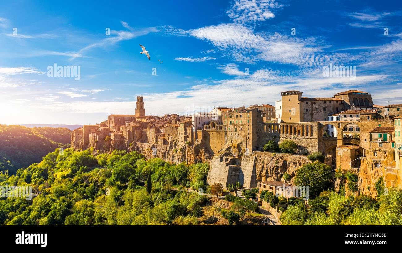 Tuff rocks hi-res stock photography and images - Alamy