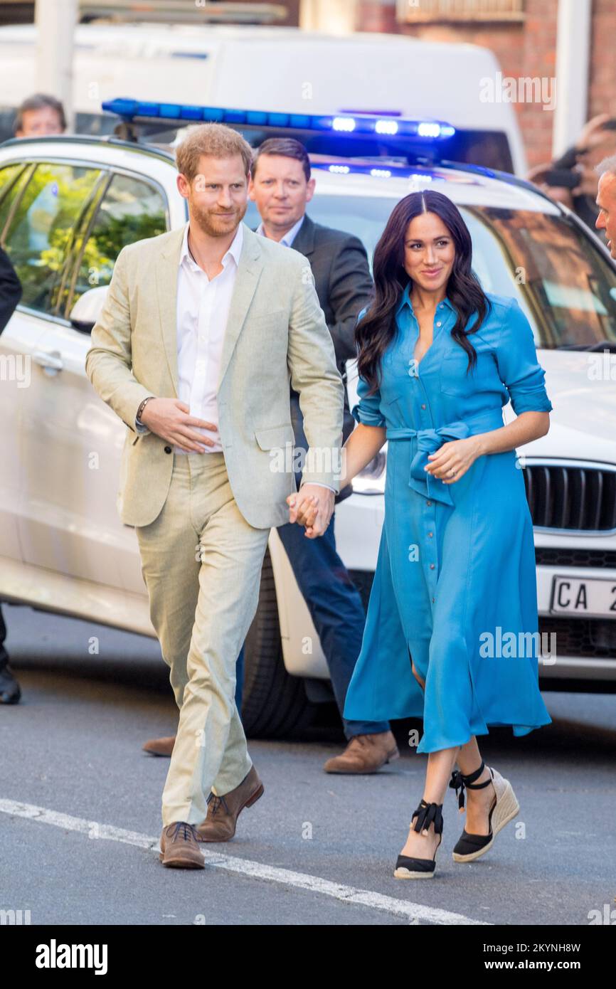 Prince Harry and Meghan drop bombshell Netflix trailer with hint of fresh attacks on royal ...