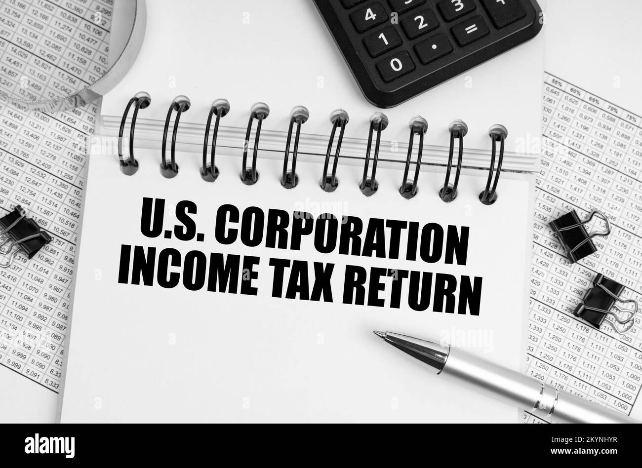Tax retur hi-res stock photography and images - Alamy