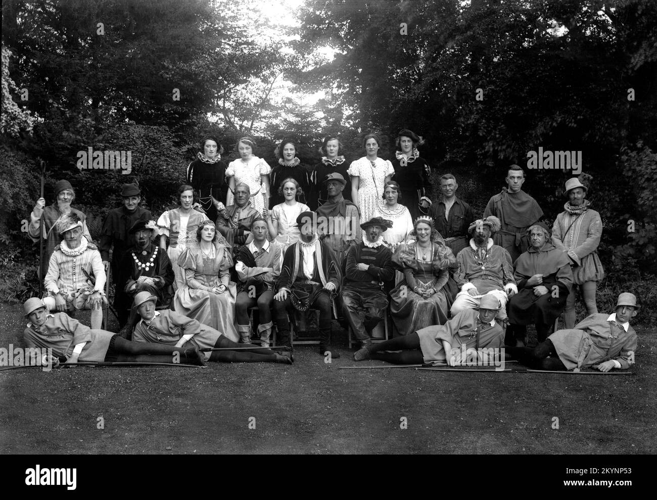 Pantomime characters hi-res stock photography and images - Alamy