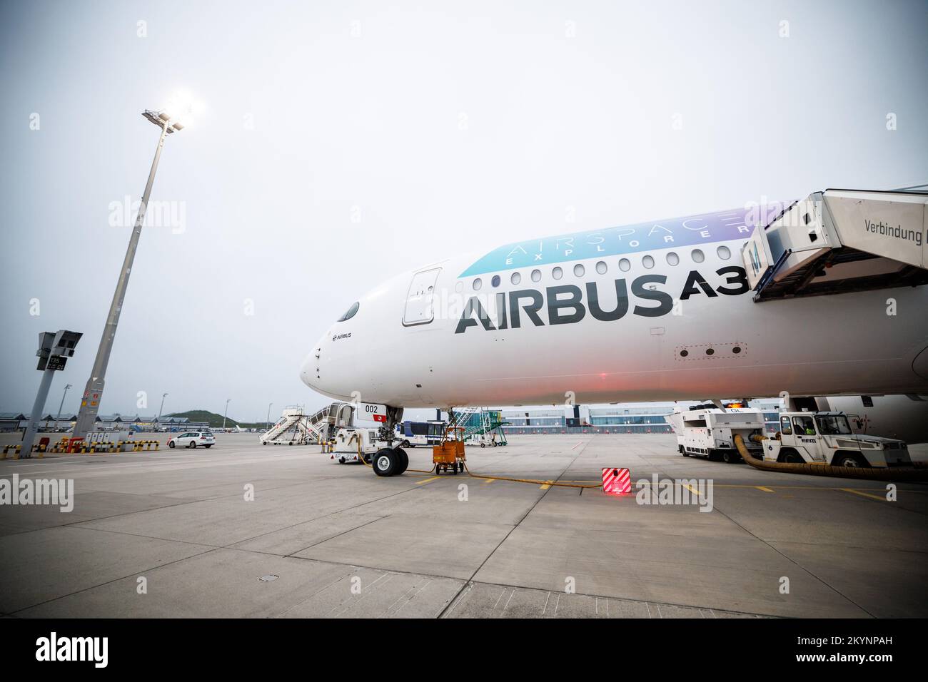 Munich, Germany. 01st Dec, 2022. The test aircraft "Airbus A350 ...