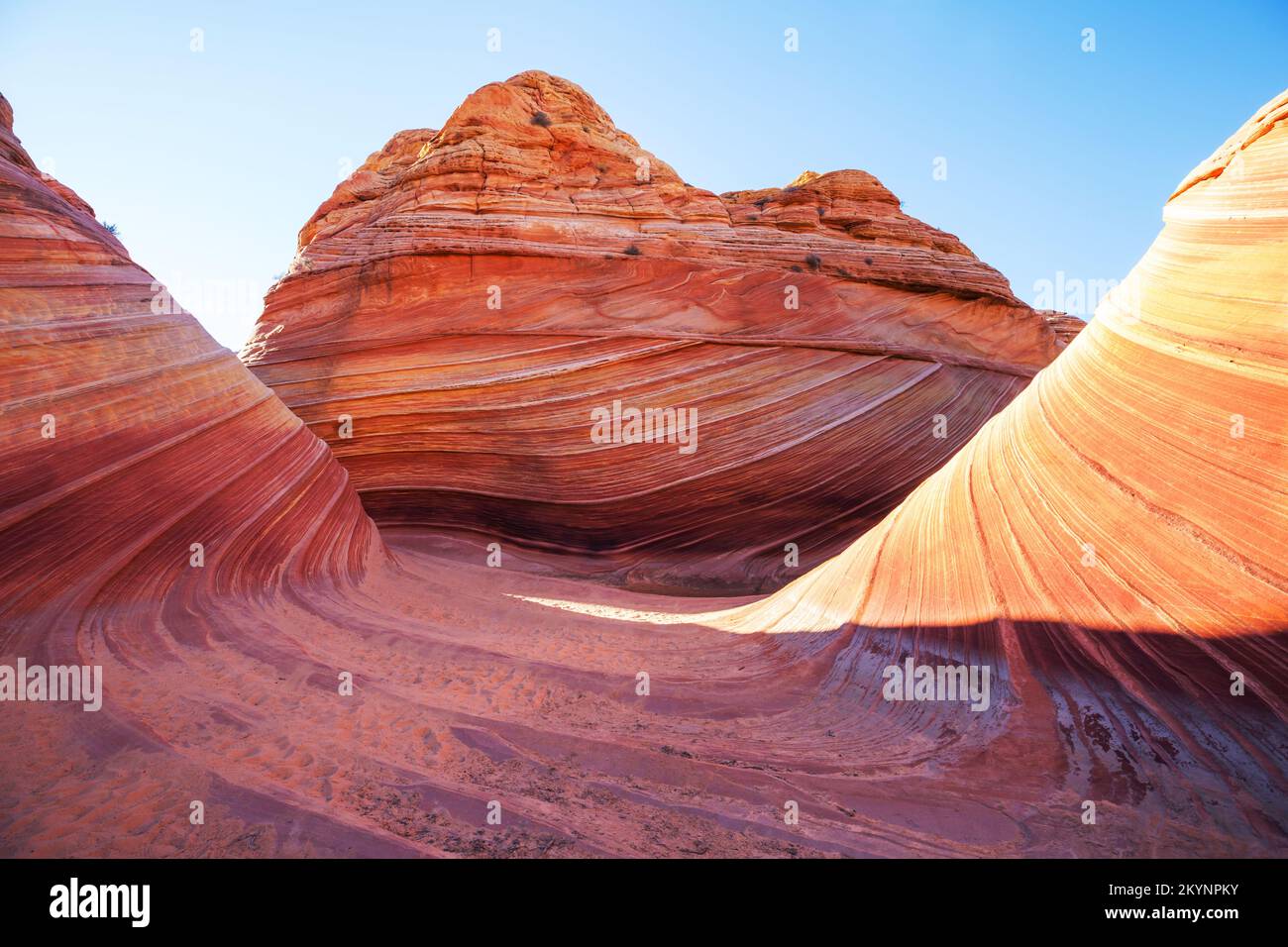 The Wave, Arizona, Vermillion Cliffs, Paria Canyon State Park in the ...