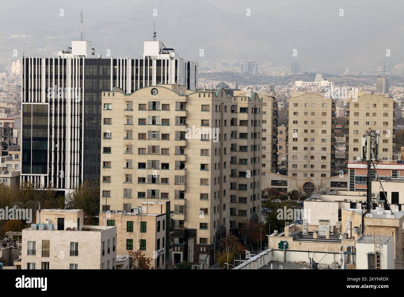 Second largest metropolitan hi-res stock photography and images - Alamy