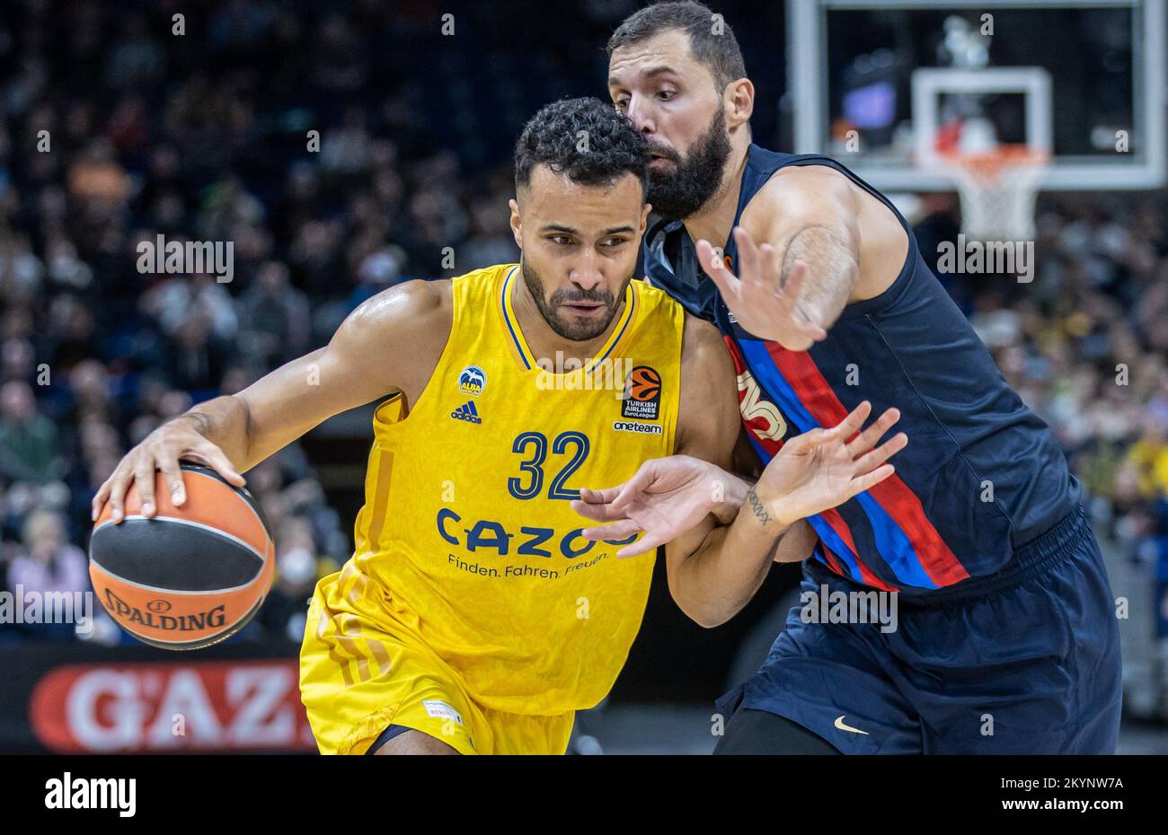 Berlin, Germany. 01st Dec, 2022. Basketball: Euroleague, Alba Berlin ...