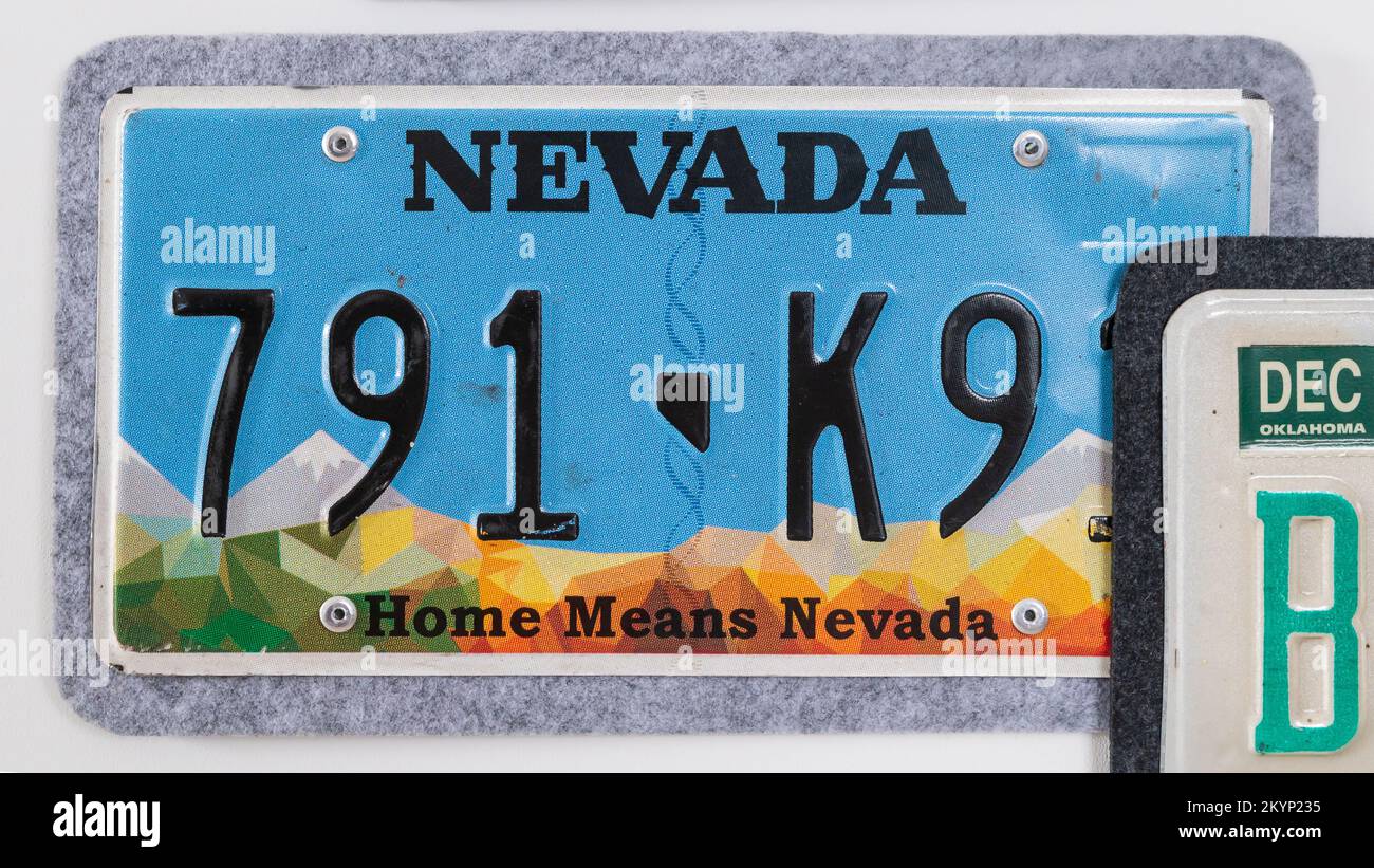 License plate font hi-res stock photography and images - Alamy