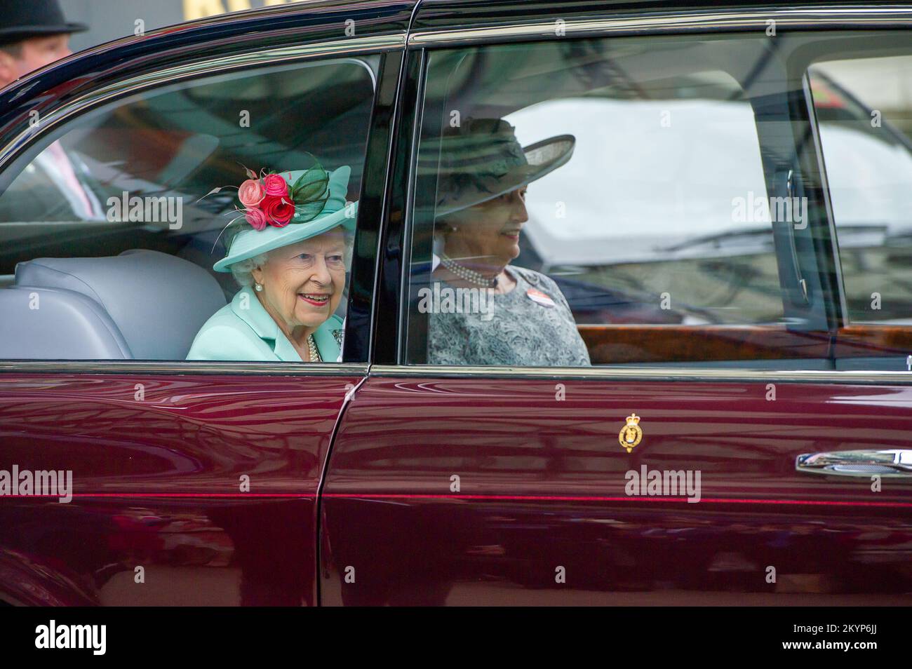 Susan hussey and queen elizabeth ii hi-res stock photography and images ...