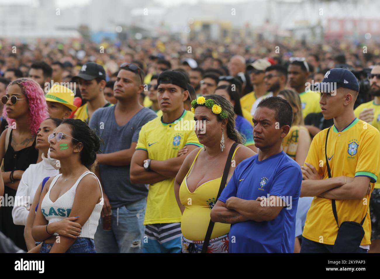 Crowd of brazilian fans gather to support national soccer team playing ...