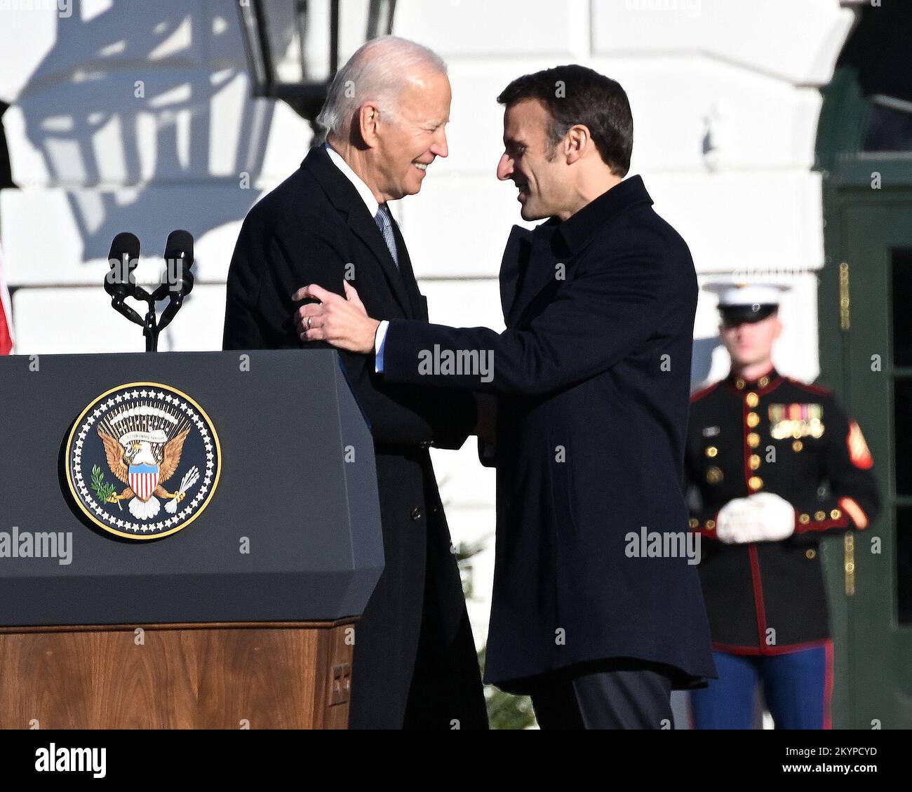 Emmanuel macron nov 9 2022 hi-res stock photography and images - Alamy
