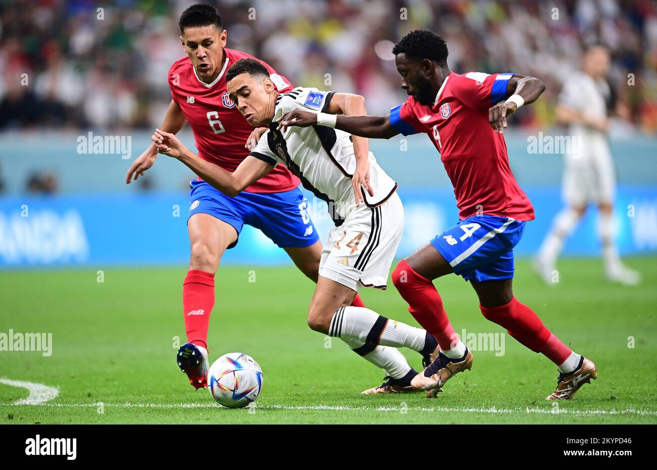 Al Khor, Katar. 01st Dec, 2022. v.l. Oscar Duarte, Jamal Musiala ...