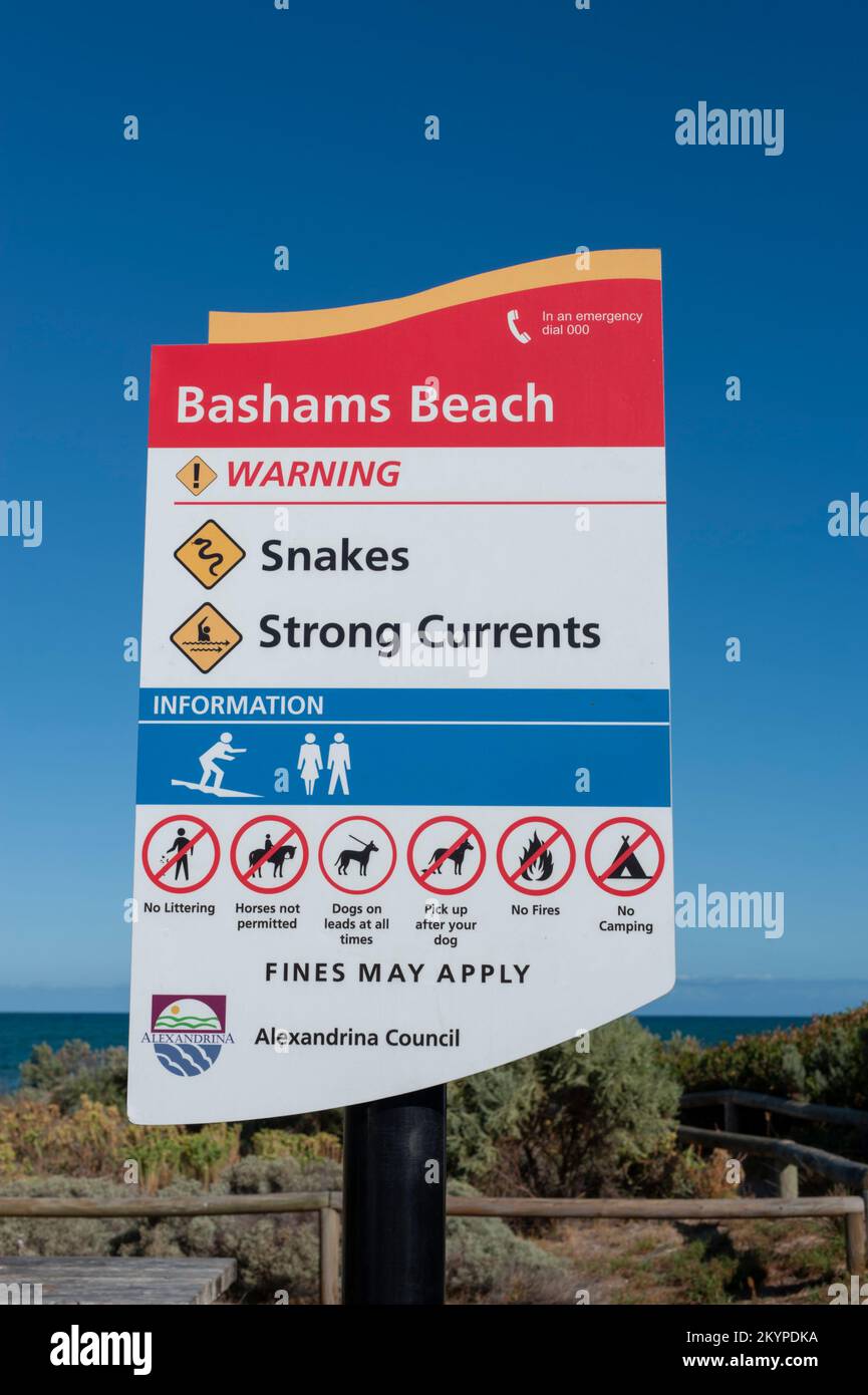 Strong currents warning sign beach hi-res stock photography and images ...