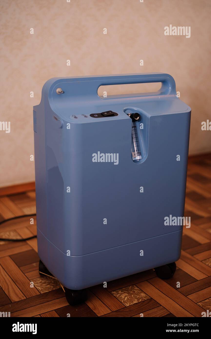 Oxygen concentrator. Oxygen generator. Medical equipment oxygen ...