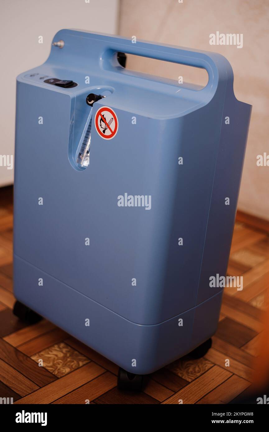 Oxygen concentrator. Oxygen generator. Medical equipment oxygen ...