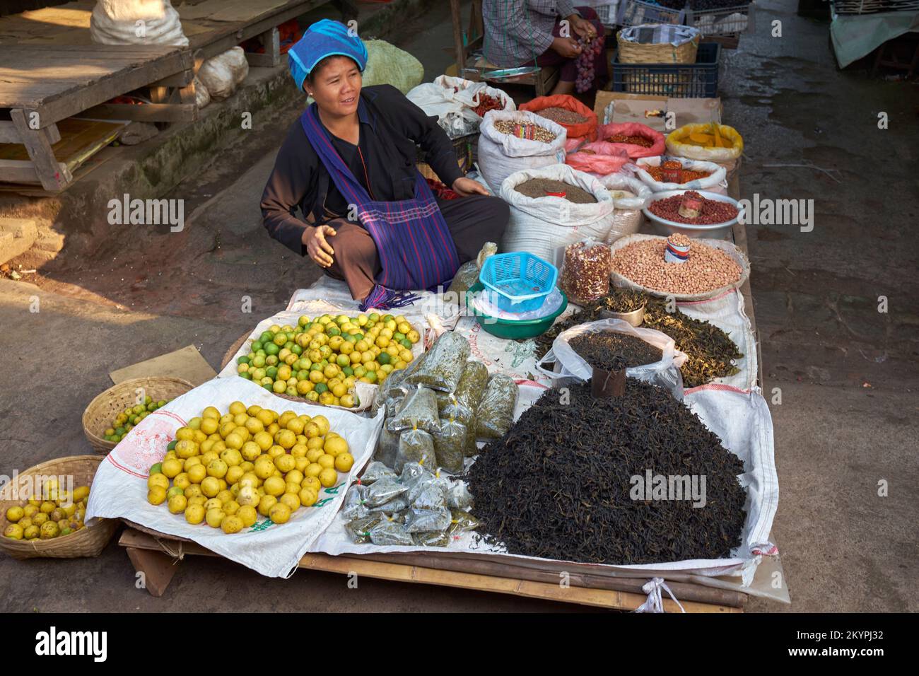 Local products of burmese hi-res stock photography and images - Alamy