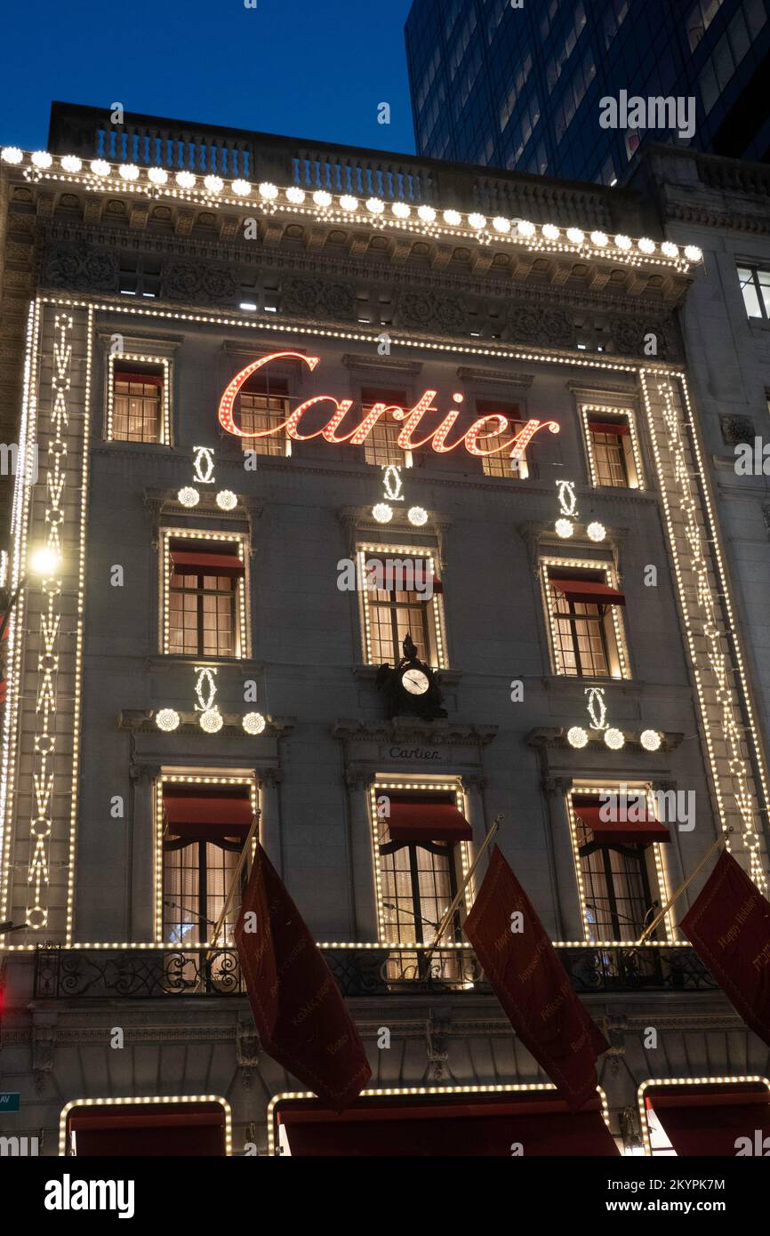 The Cartier Mansion with 2022 Holiday Decorations on Fifth Avenue, New ...