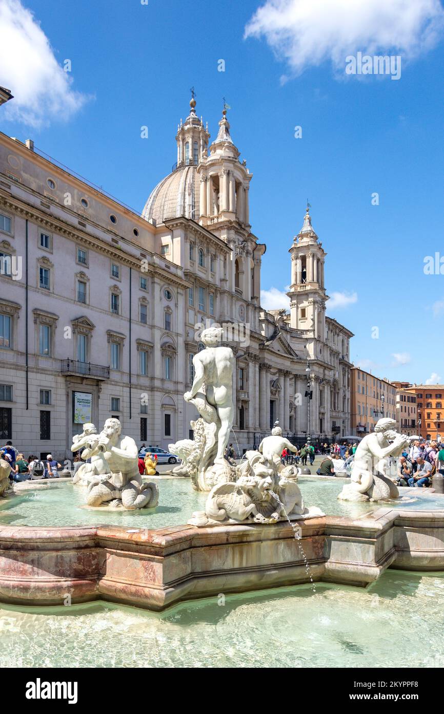 Fontana del Moro, Piazza Navona, Rome (Roma), Lazio Region, Italy Stock ...
