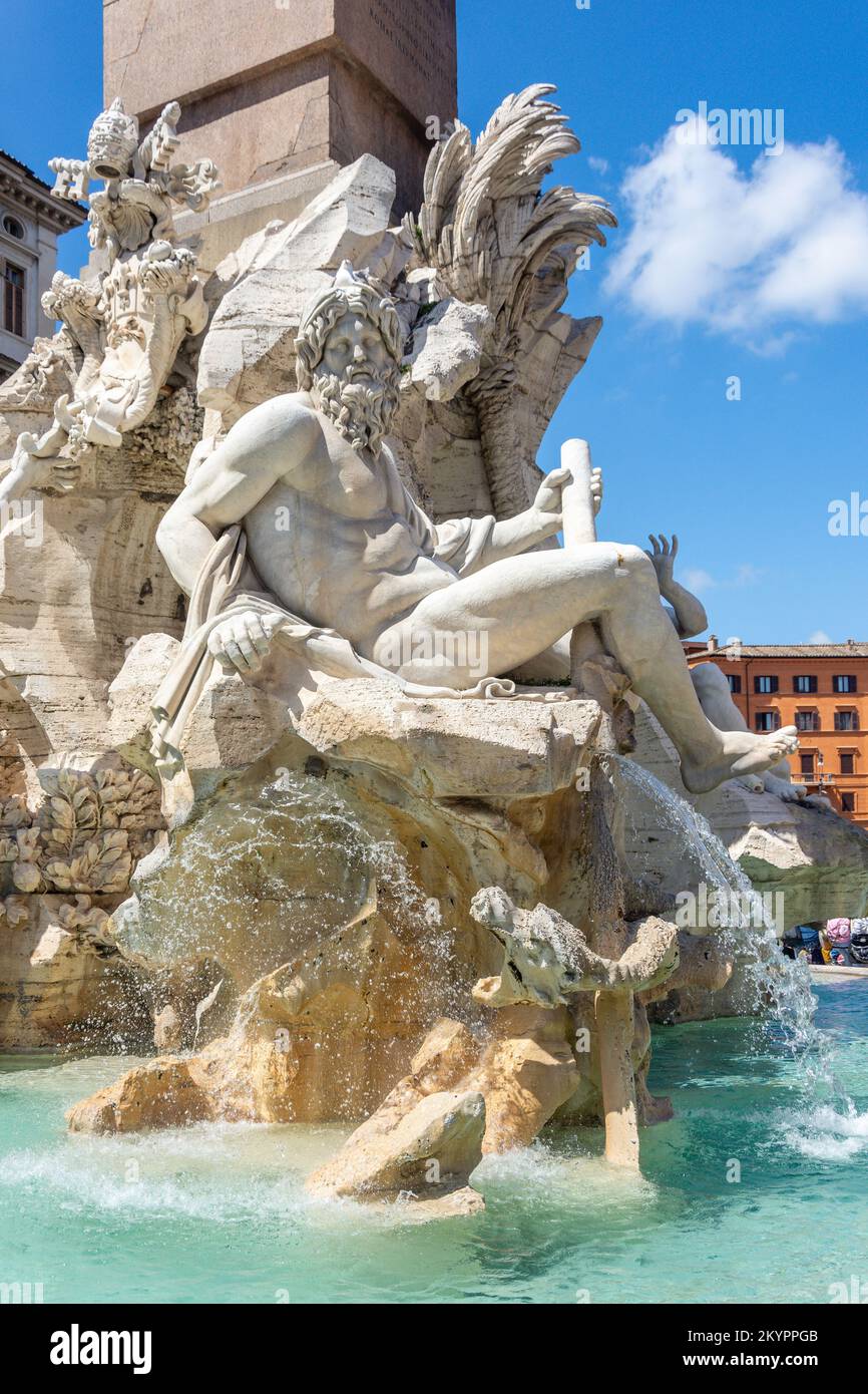 Fountain of the Four Rivers (Fontana dei Quattro Fiumi), Piazza Navona ...