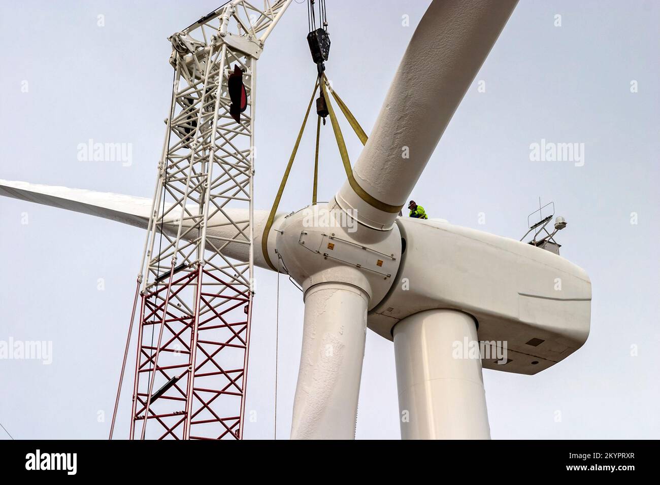 Construction of wind turbine Stock Photo - Alamy