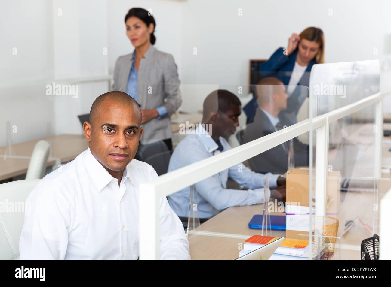 Refresher courses for managers in business school Stock Photo - Alamy