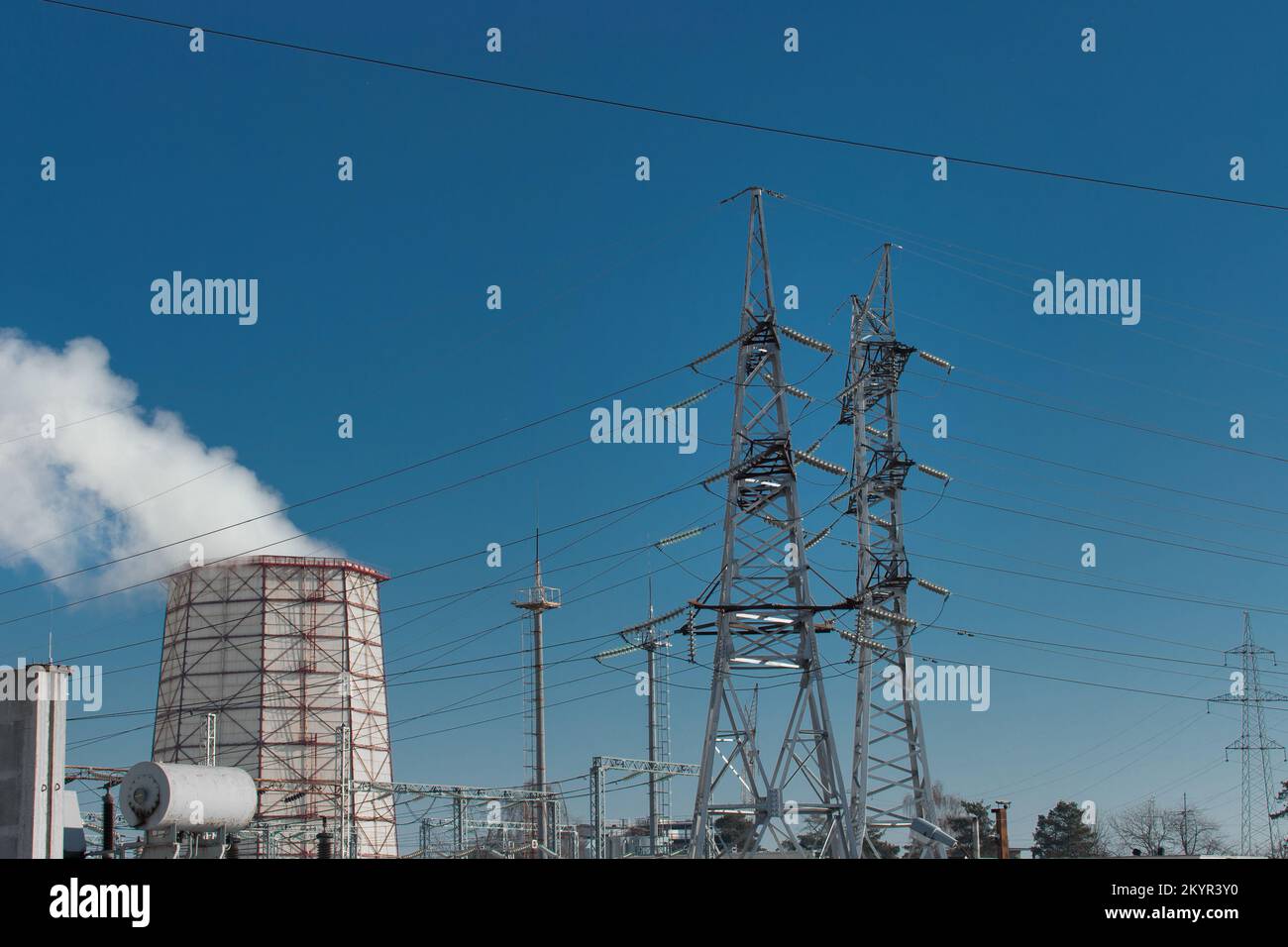 Smoke cooling tower pollution of the surrounding air environment of the ...