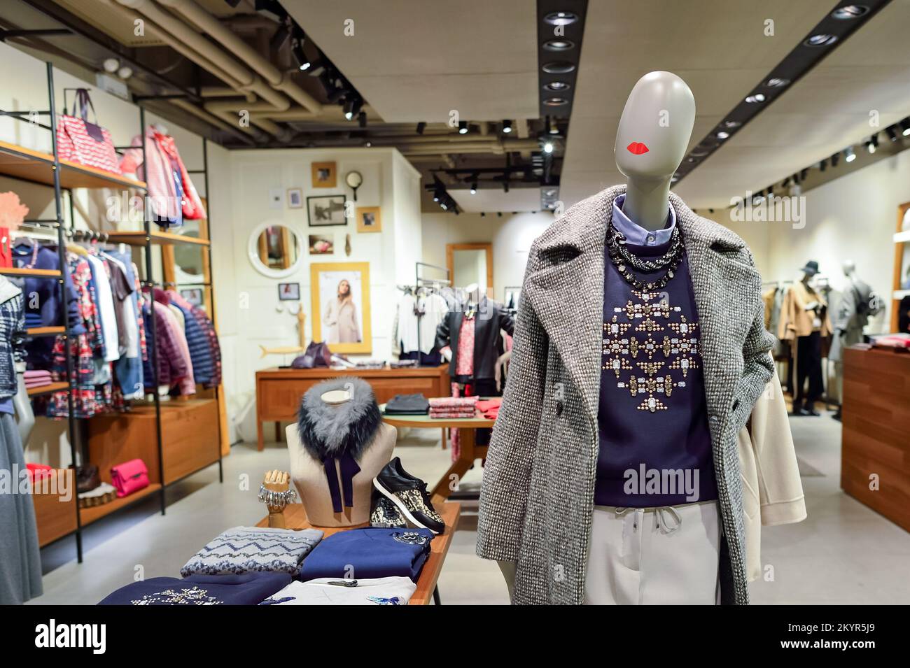 HONG KONG - NOVEMBER 02, 2015: interior of a boutique in New Town Plaza ...