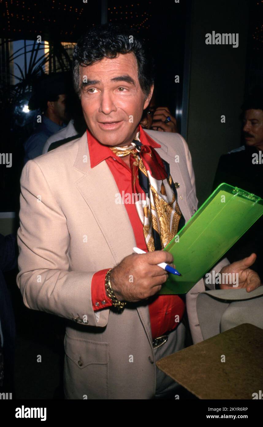 Burt Reynolds at the 12th Golden Boot Awards at Century Plaza Hotel in ...