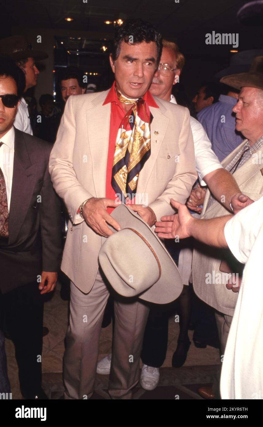 Burt Reynolds at the 12th Golden Boot Awards at Century Plaza Hotel in ...