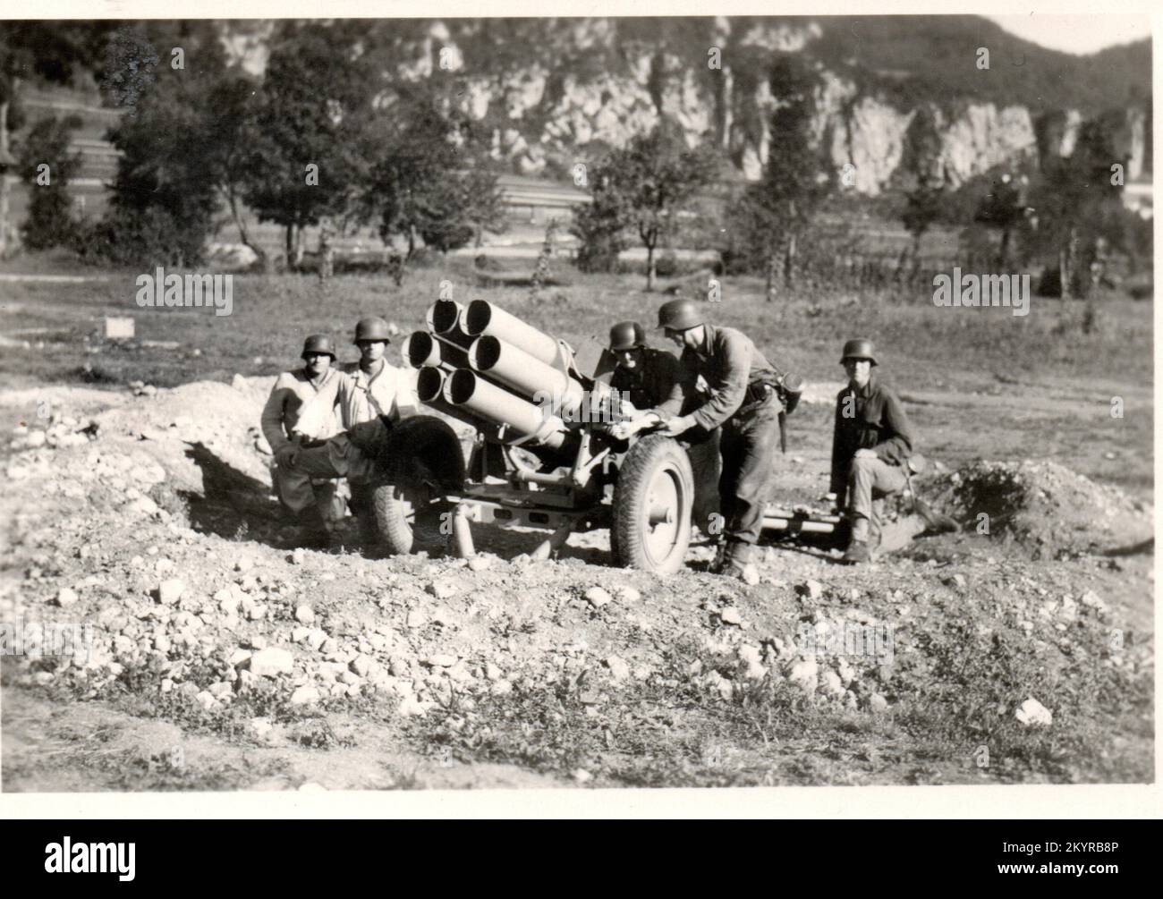 Rocket launcher 1943 hi-res stock photography and images - Alamy