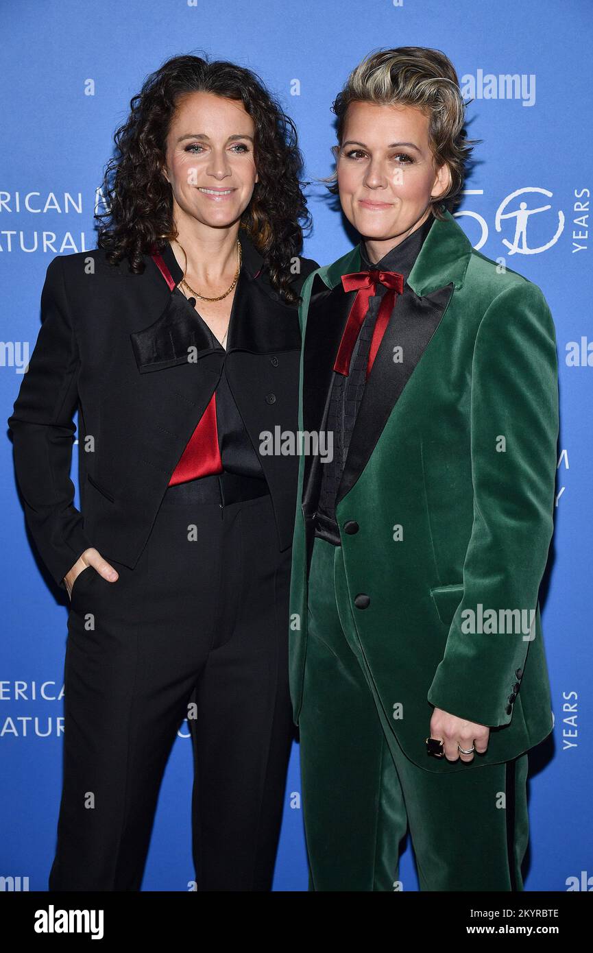 New York, NY, December 1, 2022. (L-R) Catherine Shepherd and Brandi ...