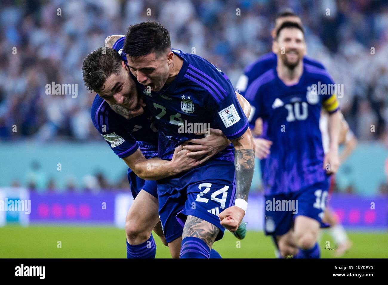Enzo fernandez julian alvarez hi-res stock photography and images - Alamy