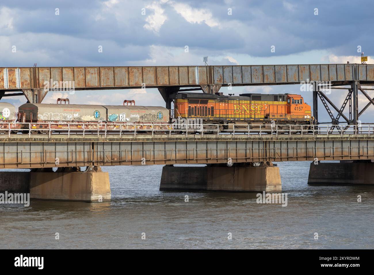 Bnsf 4257 hi-res stock photography and images - Alamy
