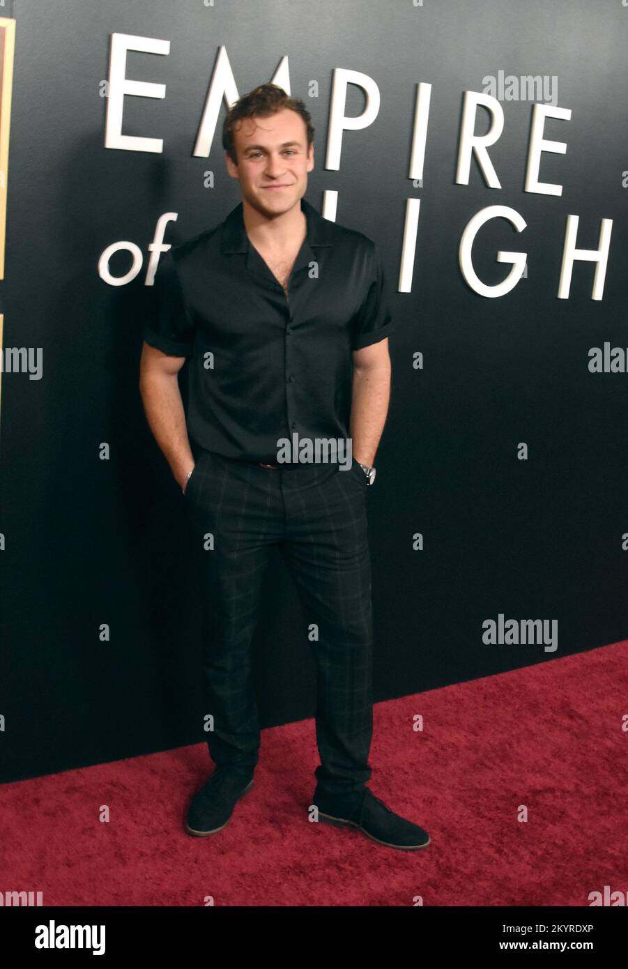 Beverly Hills, California, USA 1st December 2022 Actor Elliott Ross ...