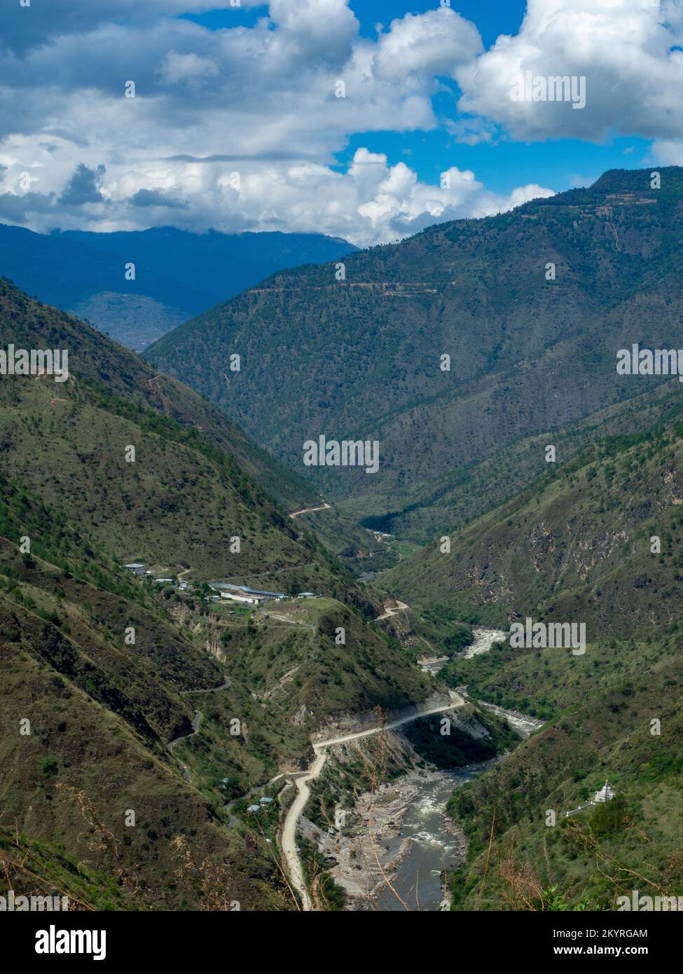 Valleys and valleys hi-res stock photography and images - Alamy