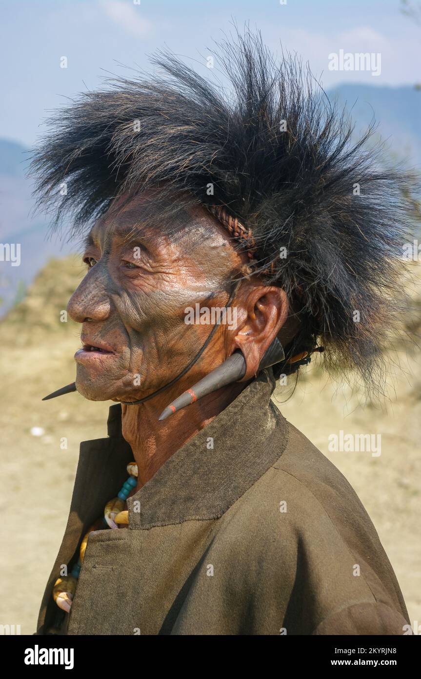 Mon tribe hi-res stock photography and images - Alamy