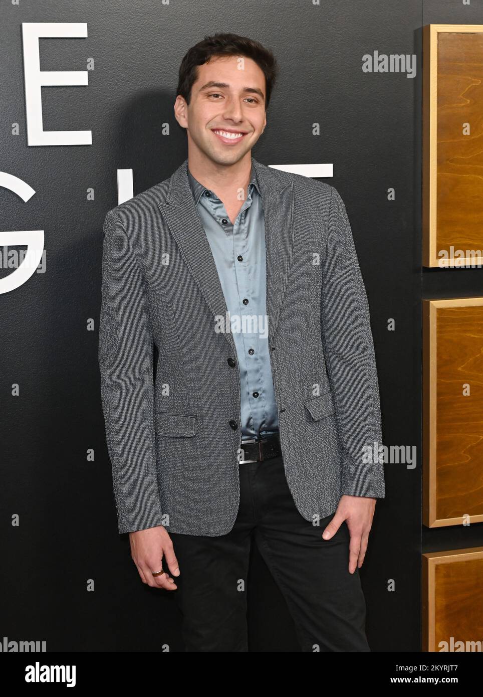 Los Angeles, USA. 01st Dec, 2022. Steve Gaughen at the premiere for ...