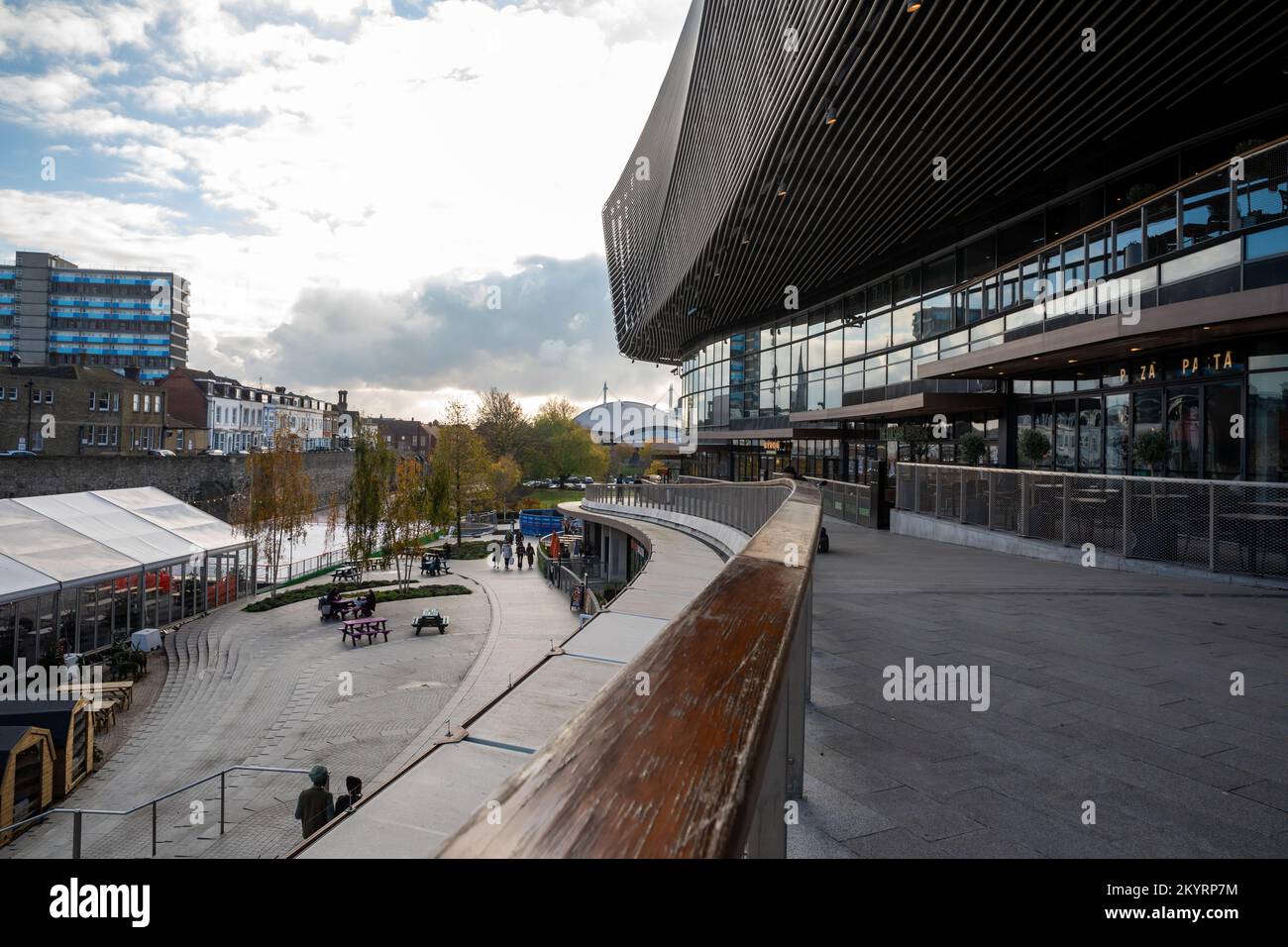 Southampton weather centre hi-res stock photography and images - Alamy