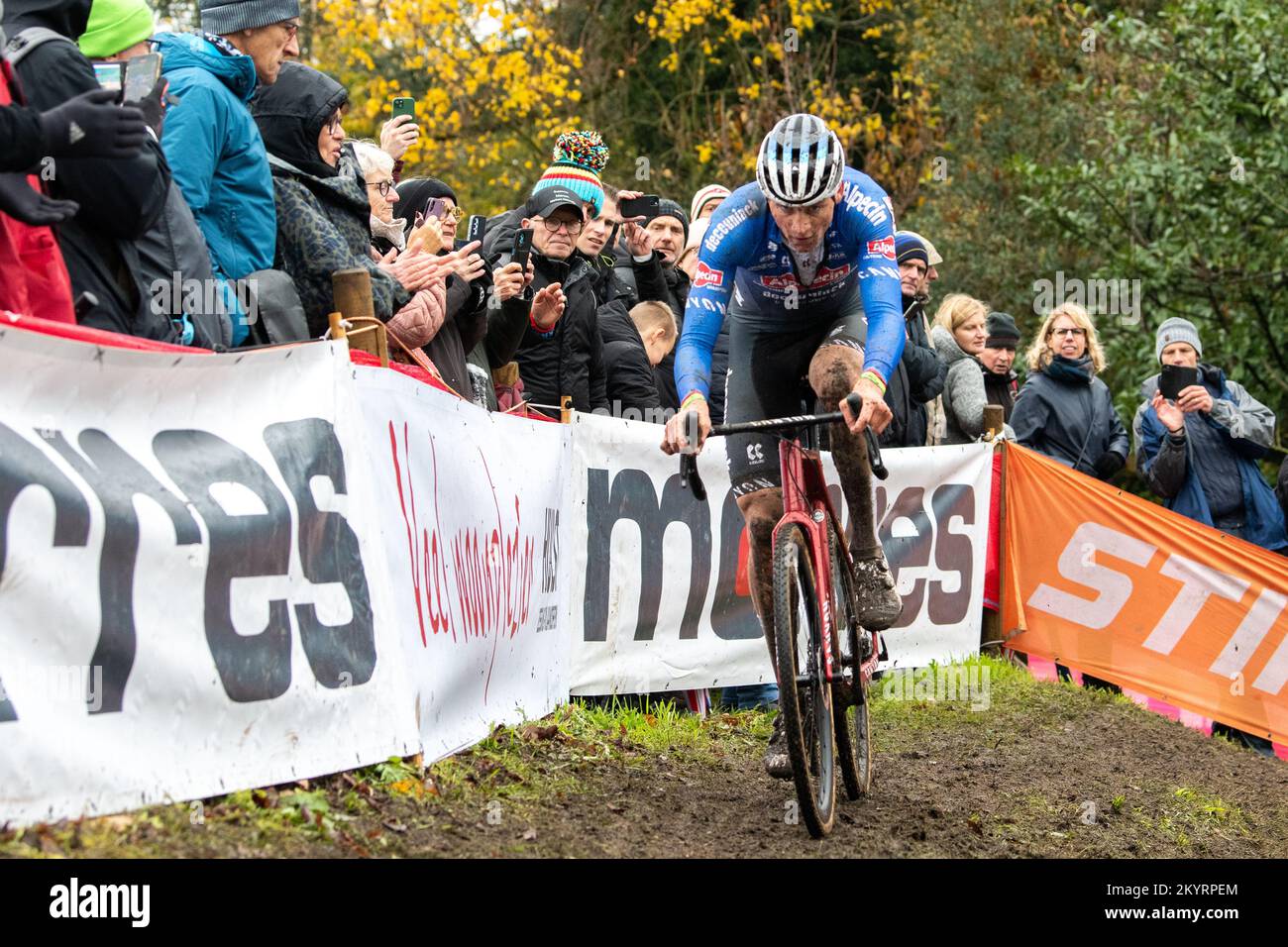 Mathieu van der Poel in the Cyclocross World Cup Hulst Stock Photo - Alamy