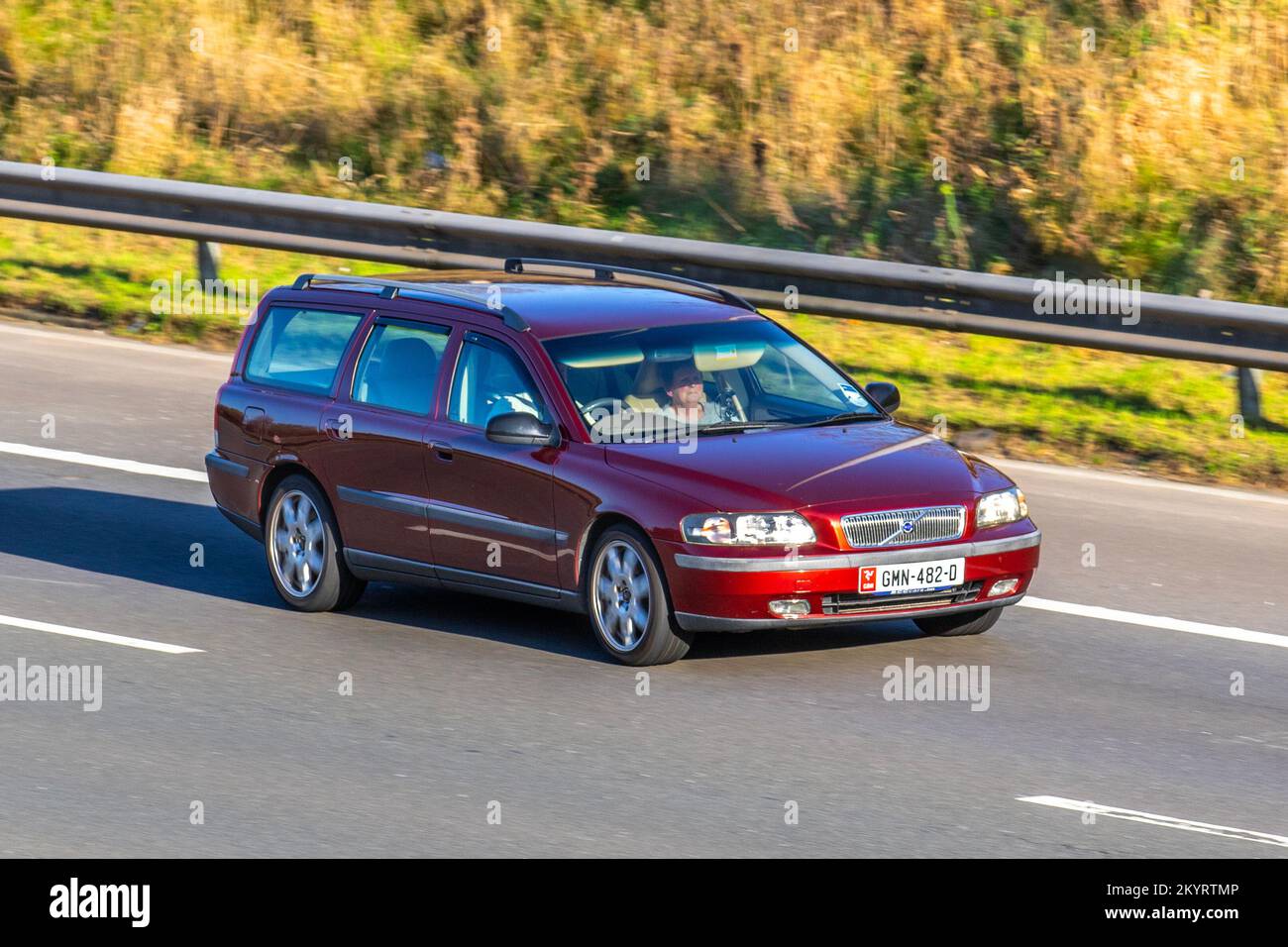 Old volvo estate uk hi-res stock photography and images - Alamy