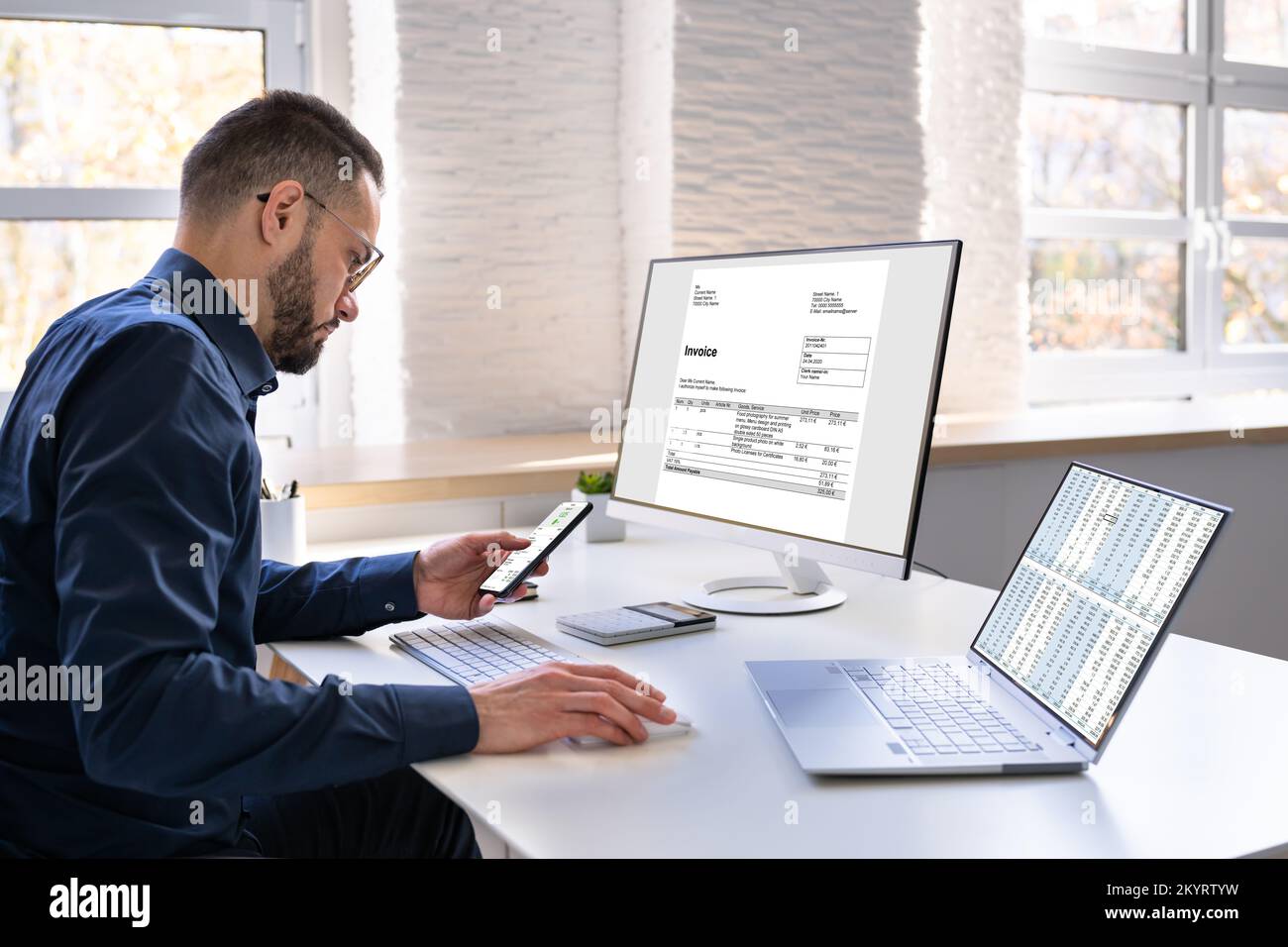 Using corporate invoice spreadsheet hi-res stock photography and images ...