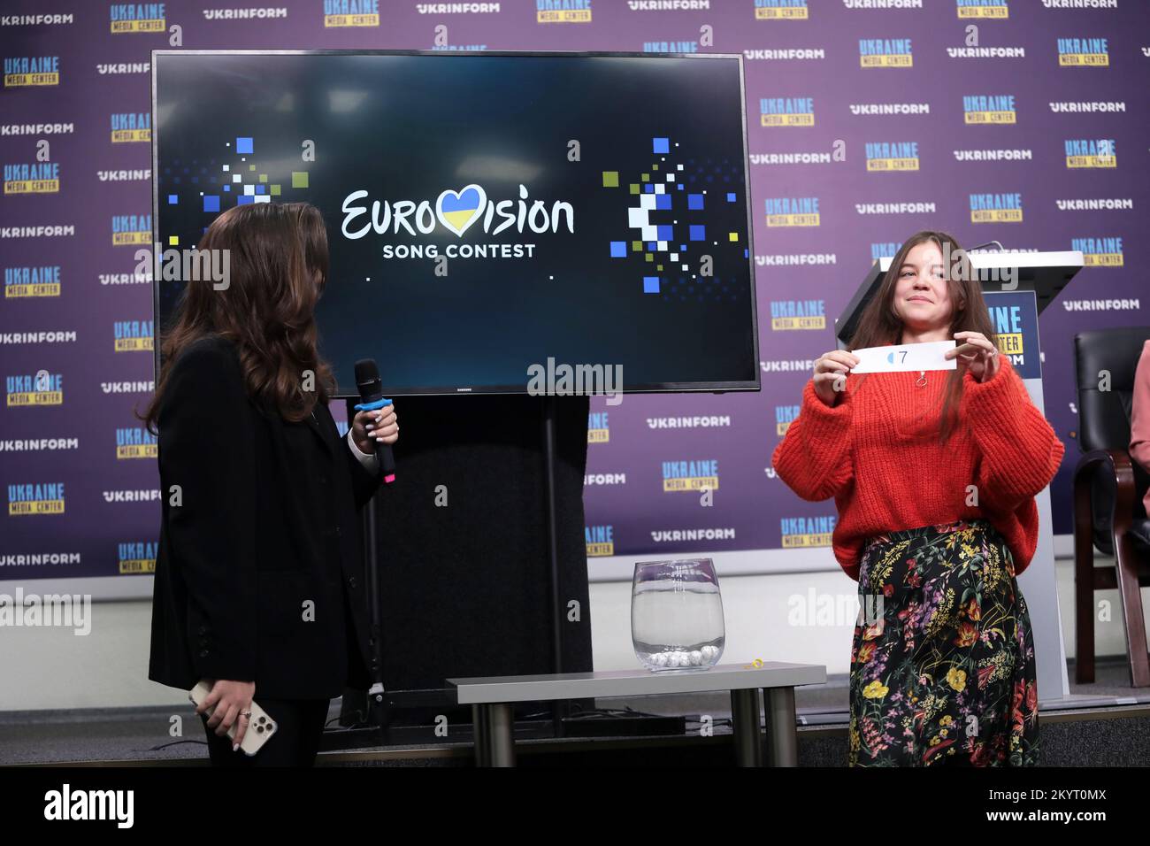 Non Exclusive: KYIV, UKRAINE - DECEMBER 1, 2022 - Tember Blanche ('Ia ...