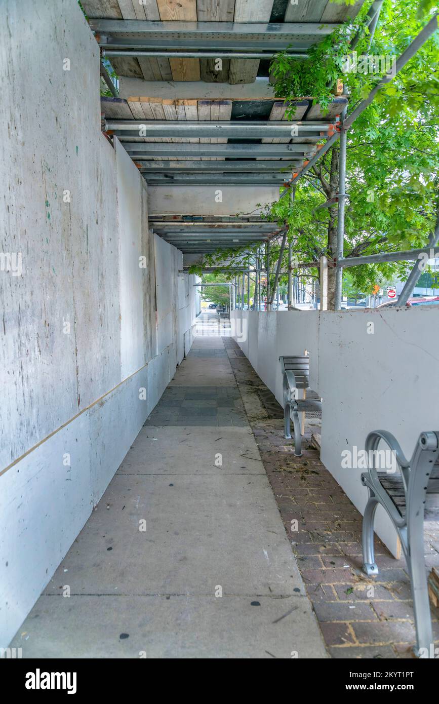 View of pathway and seats hi-res stock photography and images - Alamy