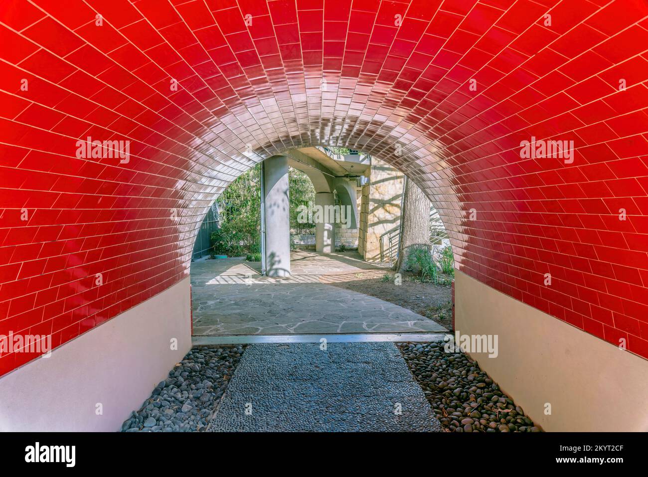 Red subway tile pattern hi-res stock photography and images - Alamy
