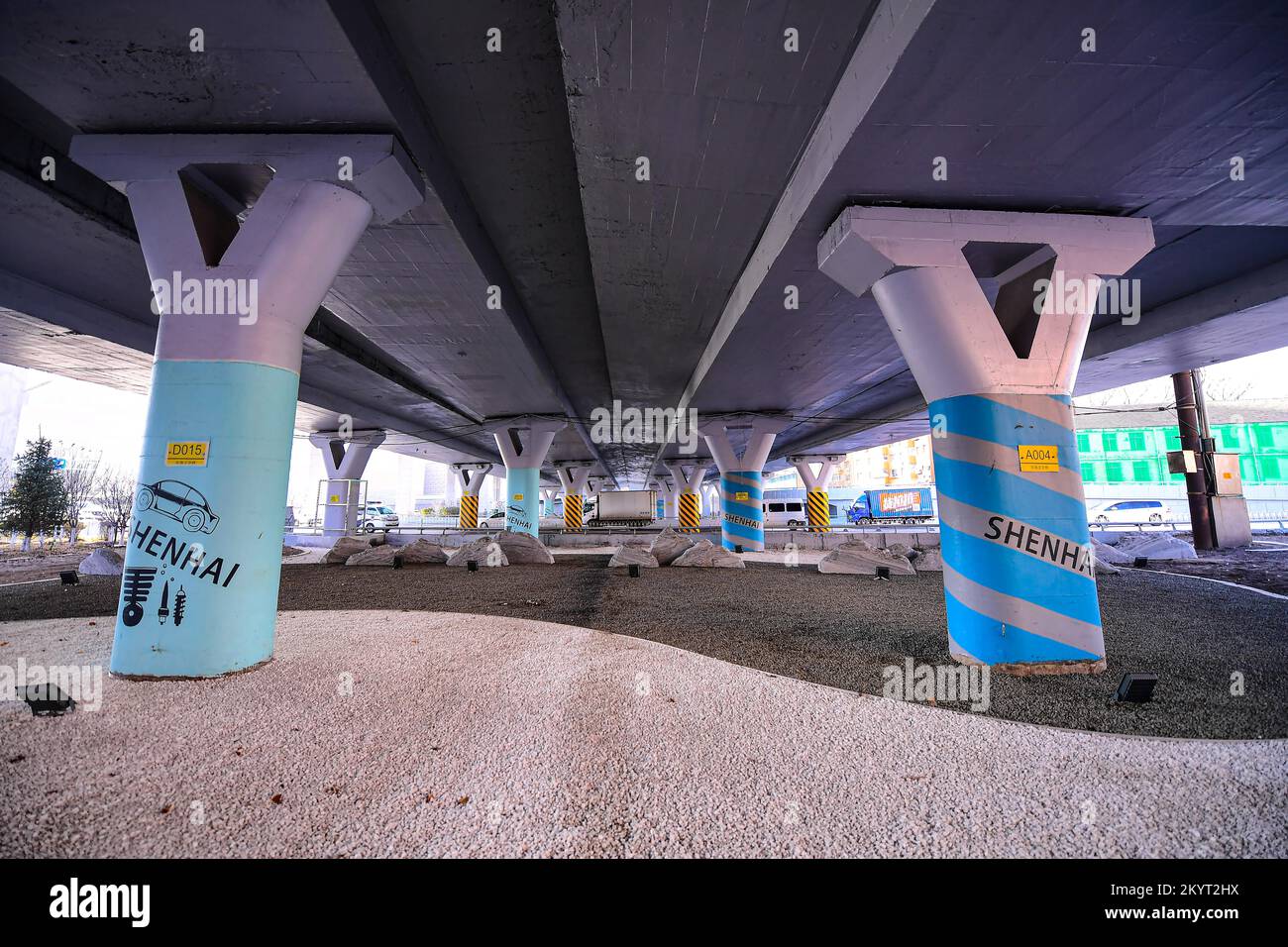 The construction of the space under the Shenhai viaduct has been ...