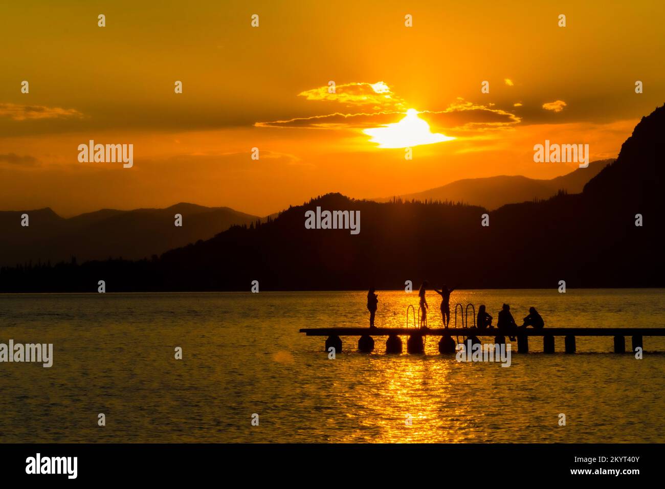 Lake sunset Italy Stock Photo - Alamy